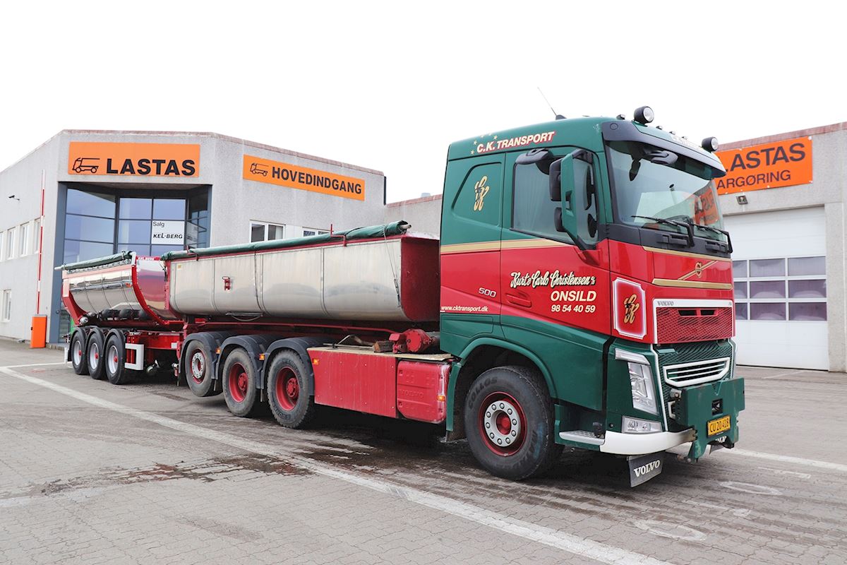 Kurt & Carlo Kristensen A/S med en ny Kel-Berg 3 akslet 24 tons asfalt ...