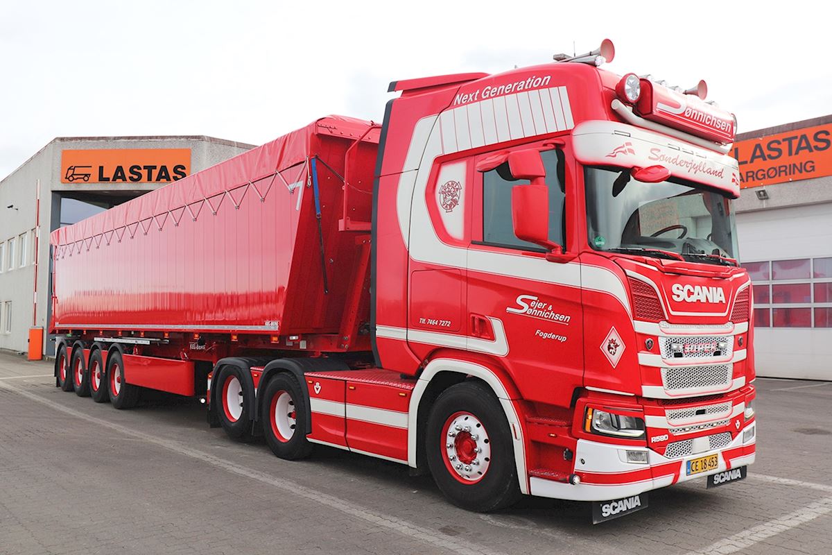 Ny Kel-Berg 4 akslet tiptrailer 61,5 m3 med åbenbare sider til Sejer ...