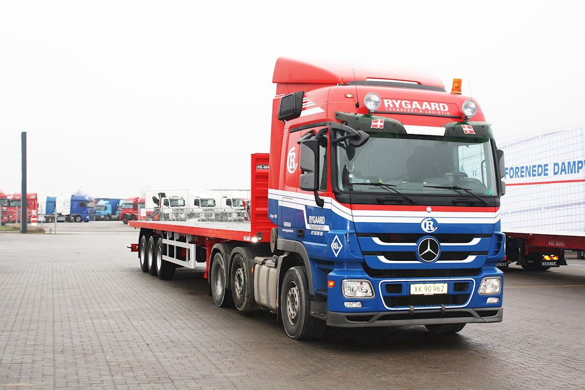 Rygaard Transport & Logistic A/S fabriksnye 3 akslede Kel-Berg ...